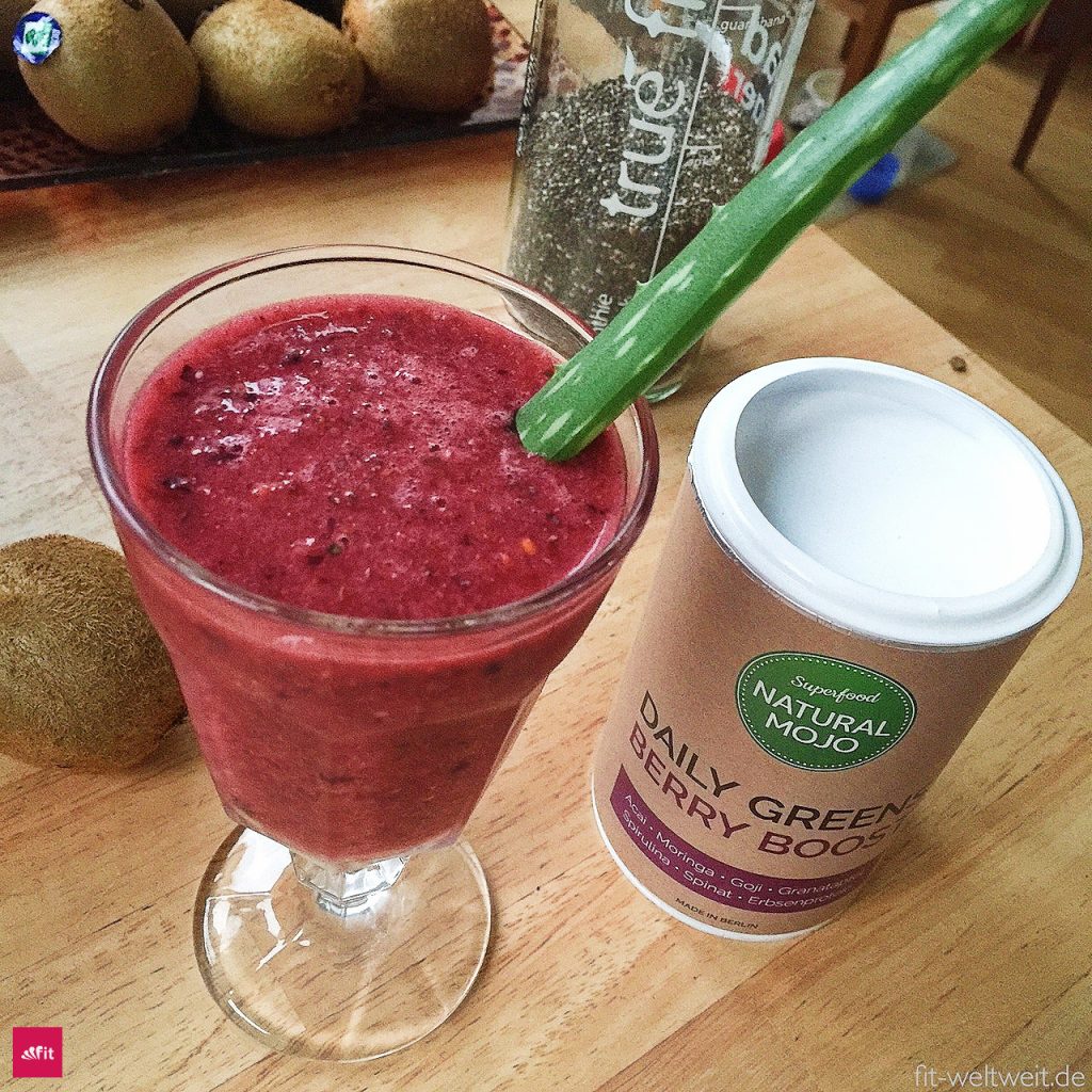 Natural Mojo Erfahrung: ? Daily Greens Produkte im Test (Berry Boost ...